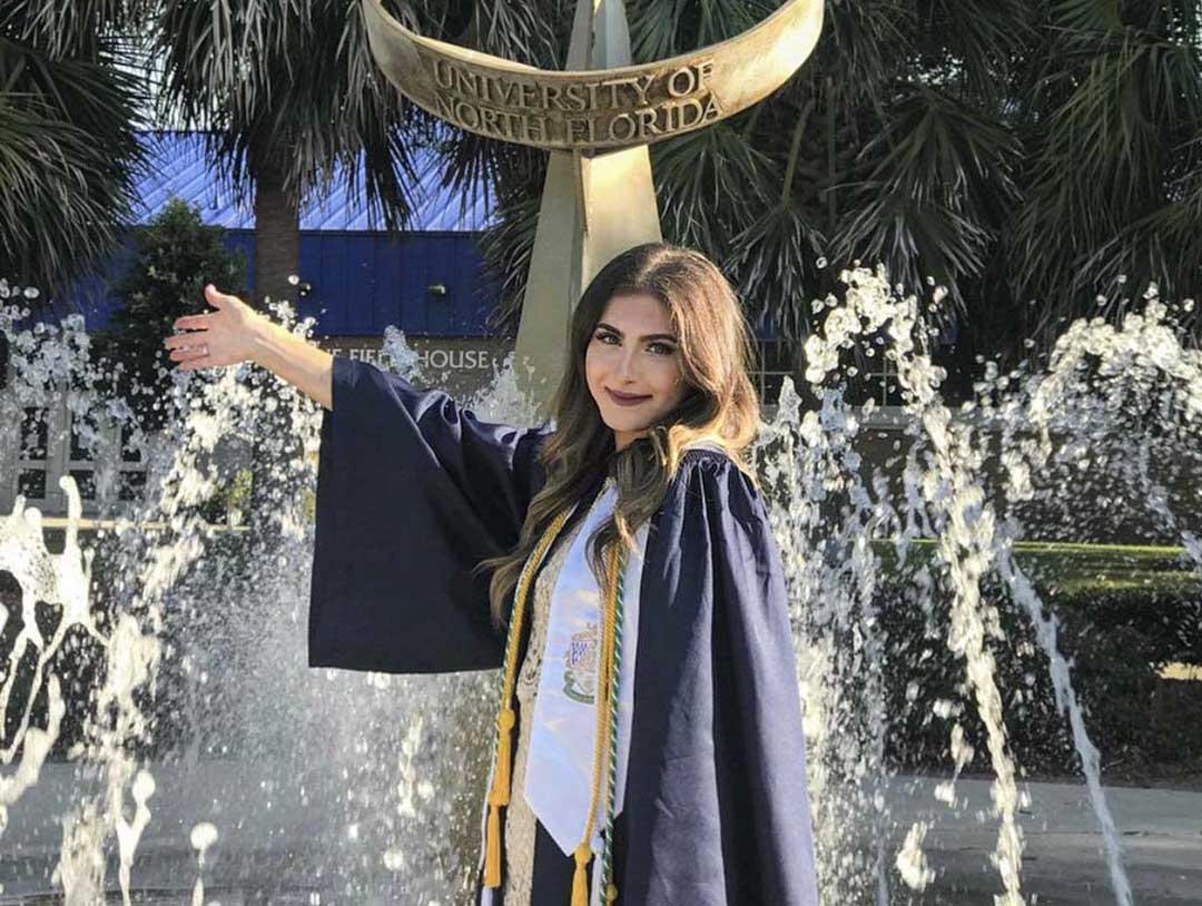 Cameron Smith's Wife - Is He Married Or Has A Girlfriend?